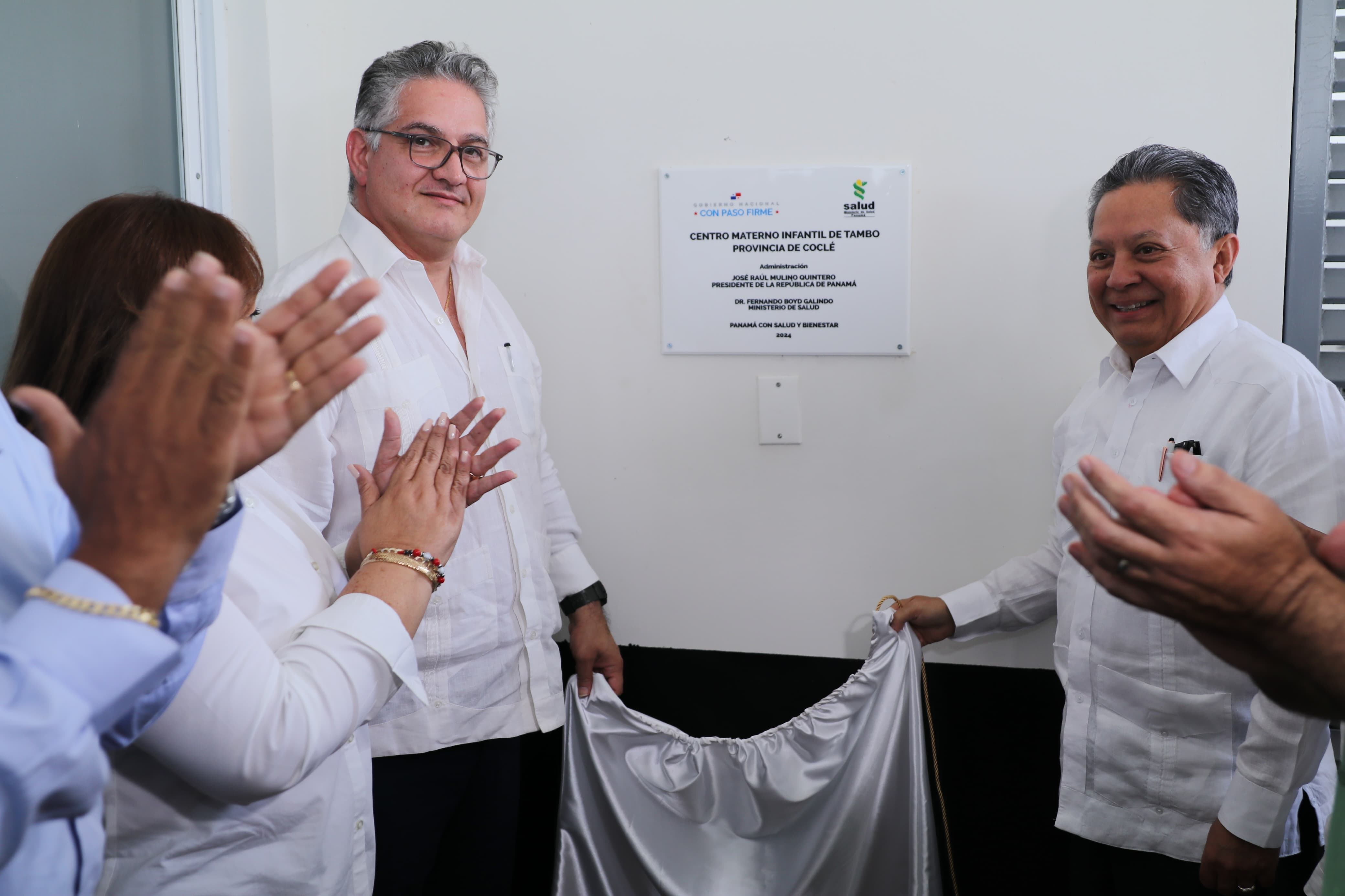 Inauguran Centro Materno Infantil de Tambo | Critica